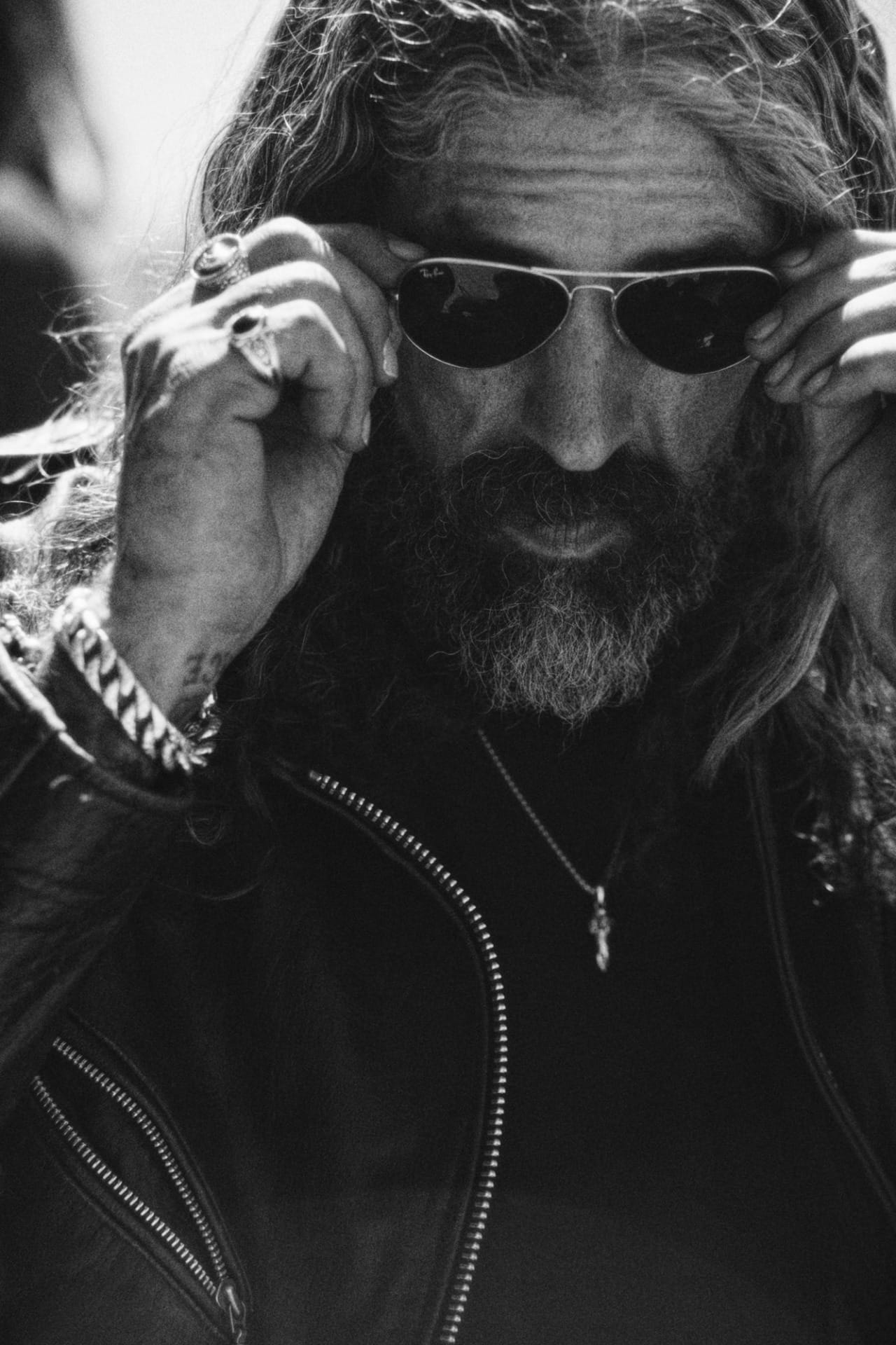 Clocks & Colours – Dean Bradshaw